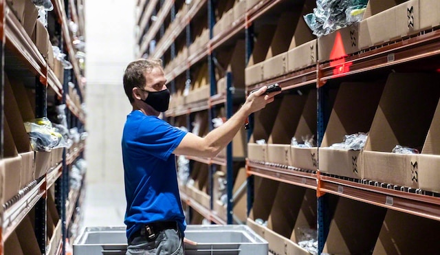 Cómo optimizar el layout de la bodega - Mecalux.cl