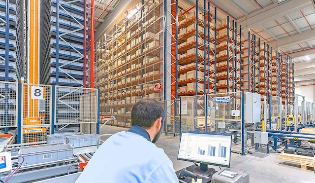 Robots colaborativos y su uso en bodegas- Mecalux.cl